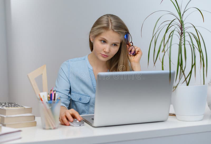Girl Studies on a Laptop Online. Stock Photo - Image of girl ...