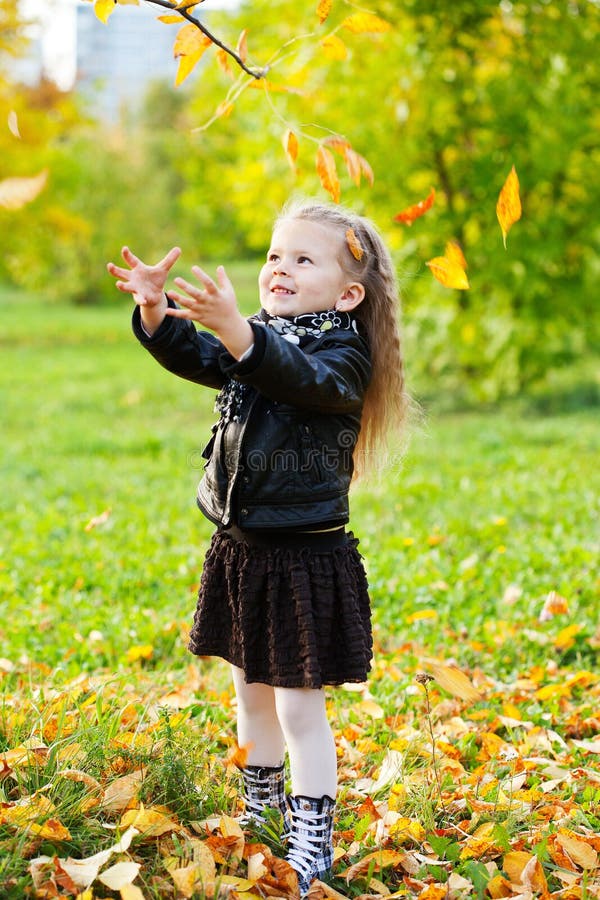 Girl on walk stock image. Image of autumn, outdoor, foliage - 21924991