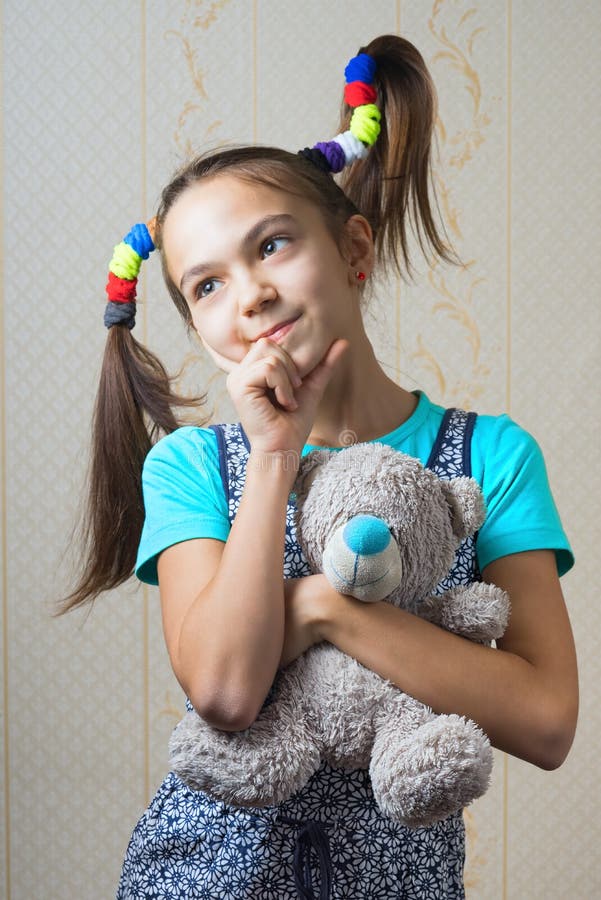 191 Cute 11 Year Old Girl Smiling Stock Photos - Free & Royalty-Free ...