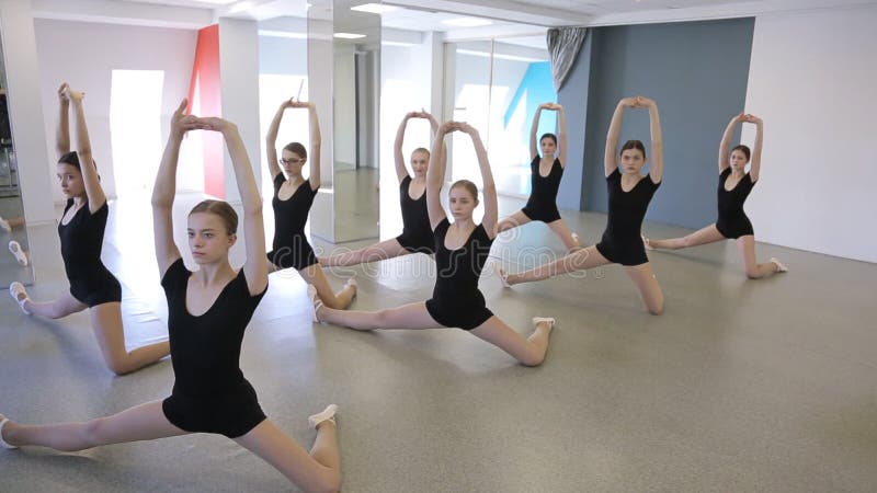 Arts Class School Time Poster with Smiling People Stock Vector ...