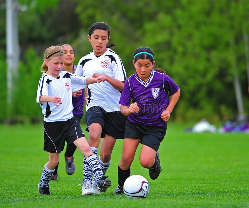 Girls Youth soccer kick editorial stock image. Image of oregon - 19620719