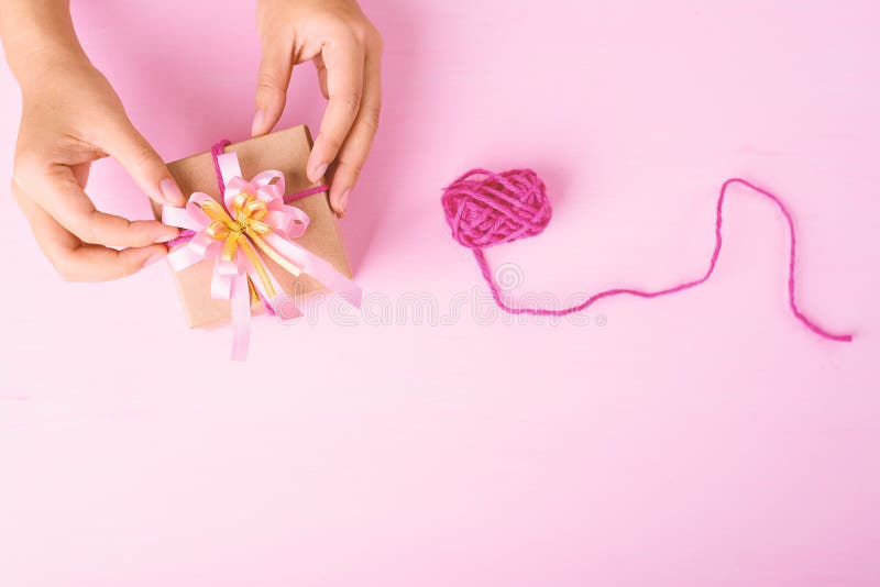 Gitf box making for giving stock image. Image of happiness - 159081253