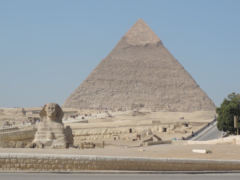 Giza Pyramid Complex in Egypt - Largest Egyptian Pyramids - Wonder of ...