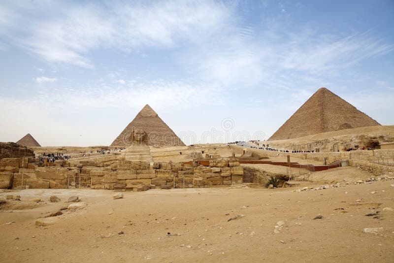The Giza Pyramid Complex and Sphinx in Giza, Egypt Editorial ...