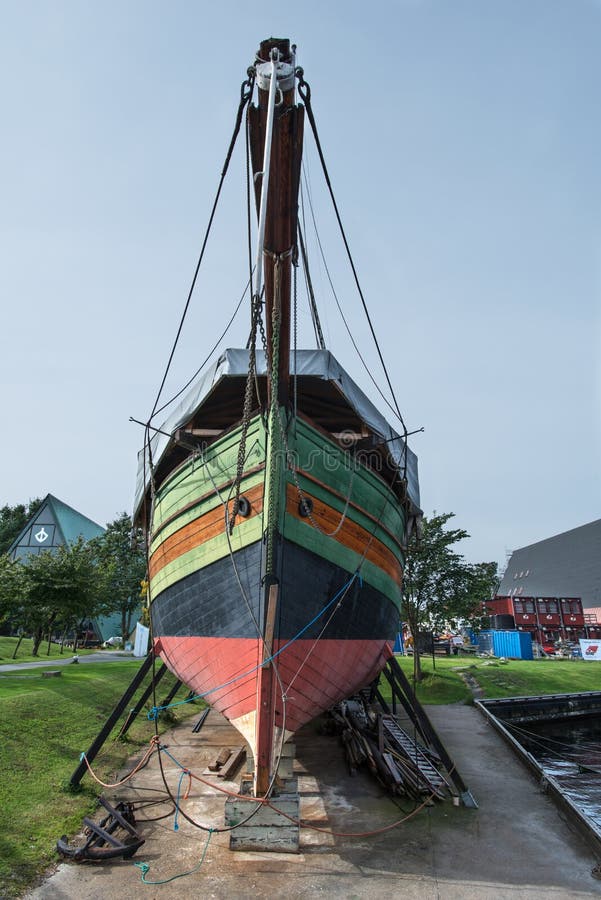 GJOA historical boat editorial stock photo. Image of leisure - 27881478