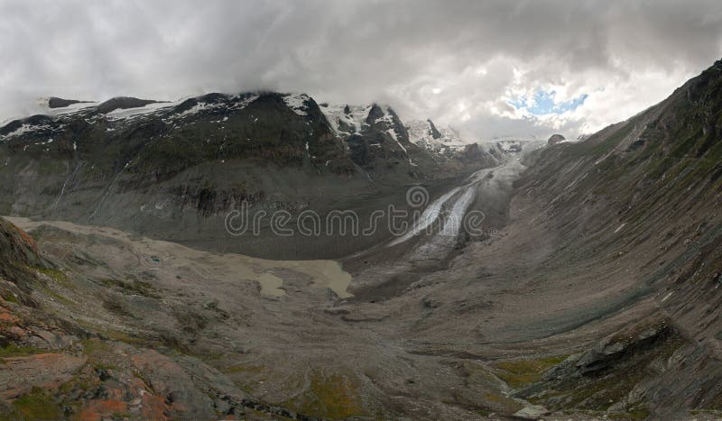 Glacier in austrian alps stock image. Image of extreme - 27849465