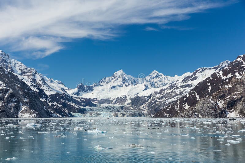 Glacier Bay, Alaska imagen de archivo. Imagen de lago - 36771709