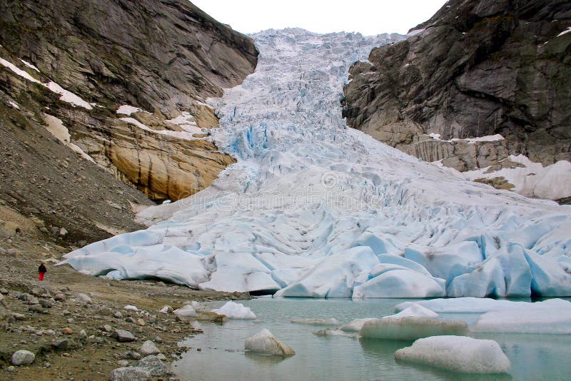 Glacier Briksdalsbreen En Norvège Image stock - Image du tourisme ...