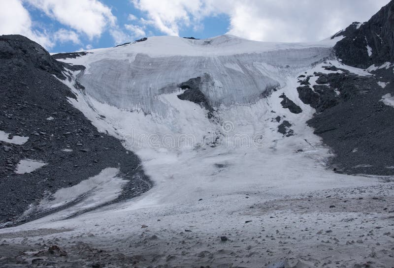 1,847 Glacier Cirque Stock Photos - Free & Royalty-Free Stock Photos ...