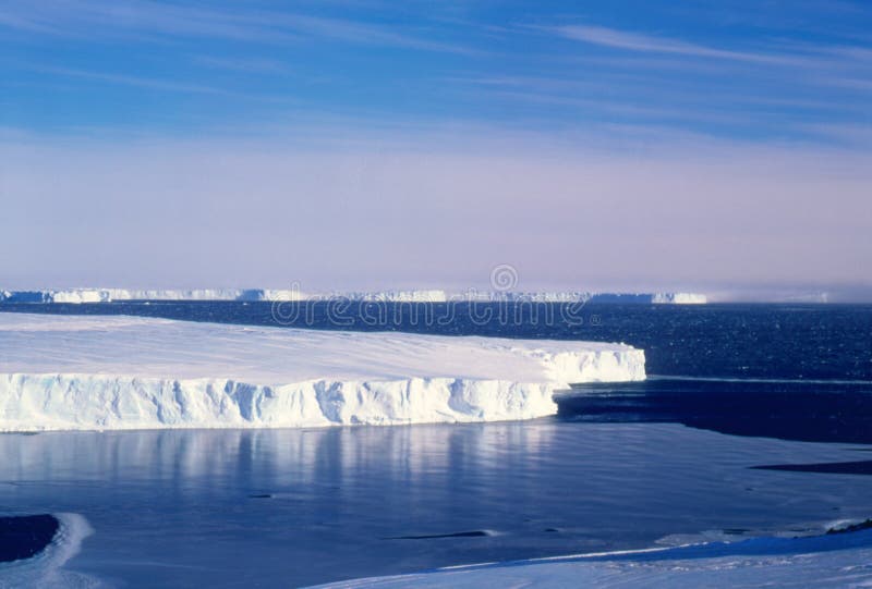 Glacier de Vanderford image stock. Image du casey, froid - 12981181