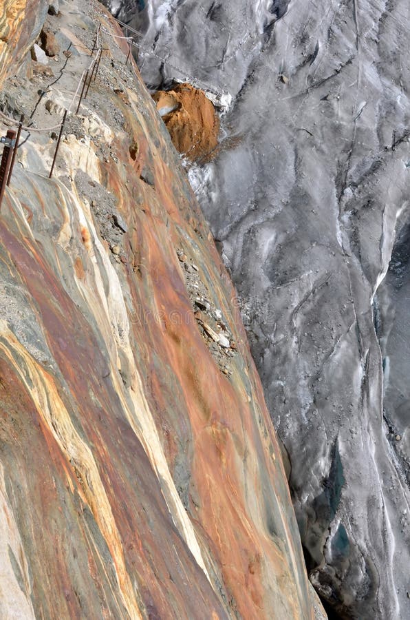 Glacier Route stock image. Image of melt, bridge, mountaineering - 34977421