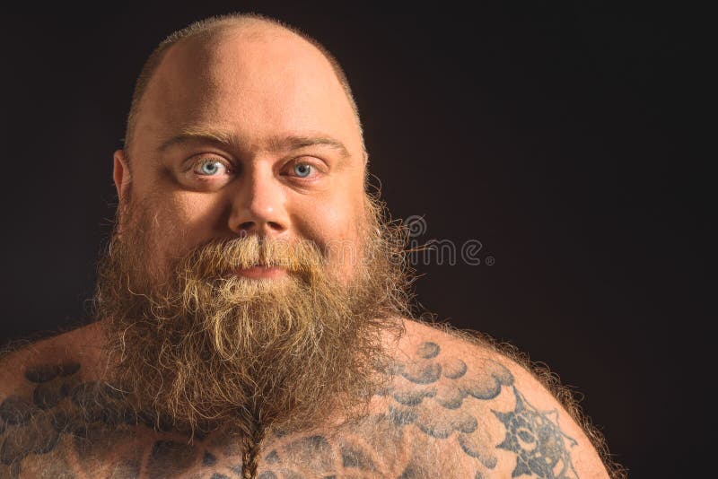 Glad Tjock Naken Grabb Med Gulligt Leende Arkivfoto - Bild av ... Glad Tjock Naken Grabb Med Gulligt Leende Arkivfoto - Bild av ...