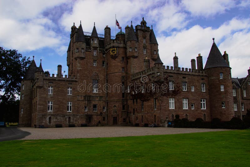 Glamis Castle, Angus, Scotland Stock Image - Image of outdoors, glamis ...