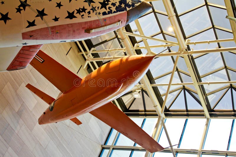 Glamorous Glennis, Chuck Yeager S Jet. Editorial Photo - Image of ...