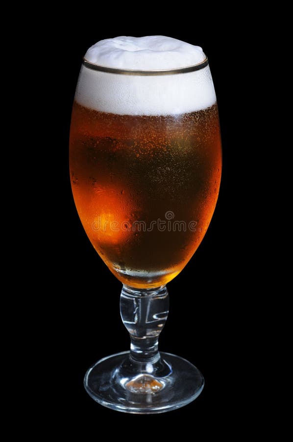 Glas bier stock foto. Image of alcoholisch, bedorven, niemand - 6790752
