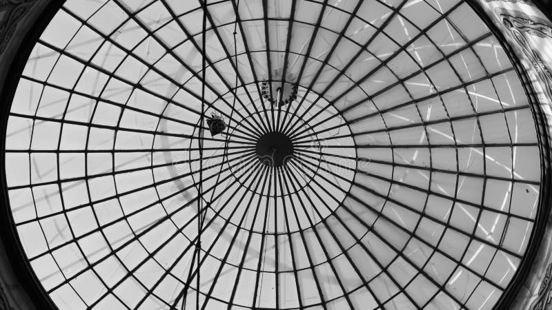 Glas dome editorial image. Image of roof, mosque, sircle - 86054370