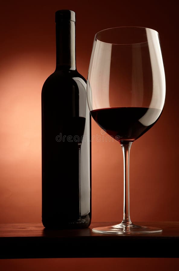 Glas Rotwein stockbild. Bild von käse, nahrung, wein - 11036131