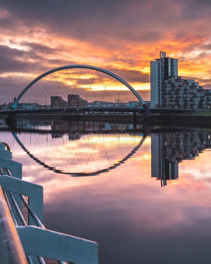 Glasgow with the Clyde Arch Bridge Over the Clyde River Editorial Stock ...