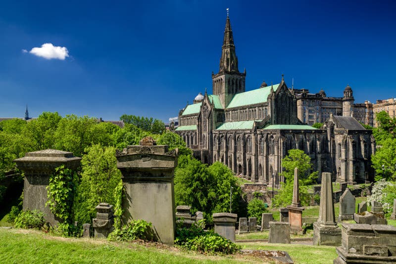 Glasgow Necropolis and Cathedral, Scotland Editorial Photo - Image of ...