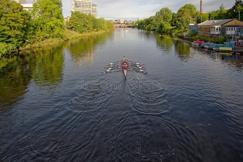 Glasgow, UK, September 17th 2022, Men Training for Canoe Race for ...