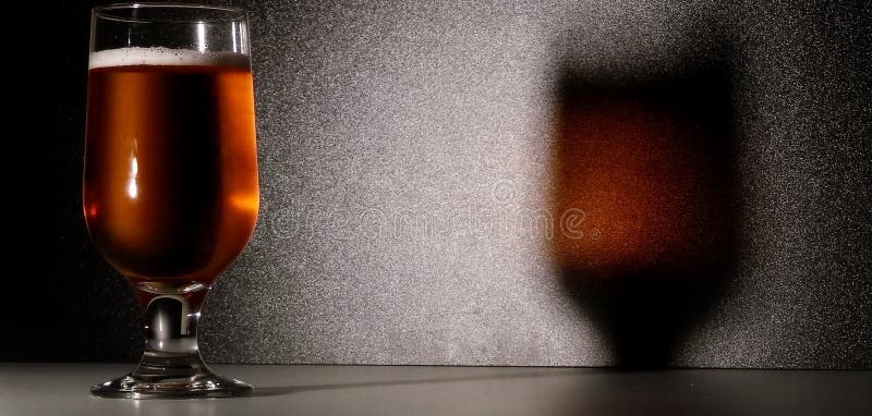 Shadow Beer Stock Images - Download 1,695 Royalty Free Photos
