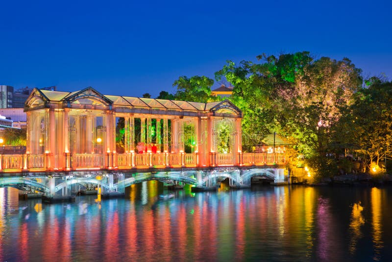 Glass Bridge Guilin China Stock Photos - Free & Royalty-Free Stock ...