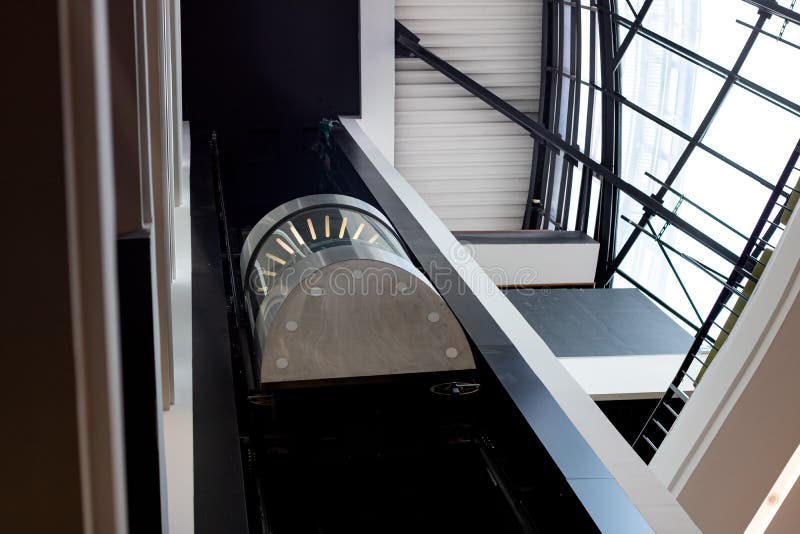 Bottom Up View Modern Building Glass Elevator Stock Photos - Free ...