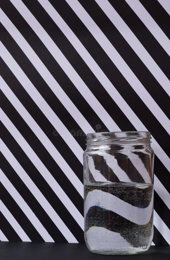 Optical Illusion Vase Stock Photos - Free & Royalty-Free Stock Photos ...