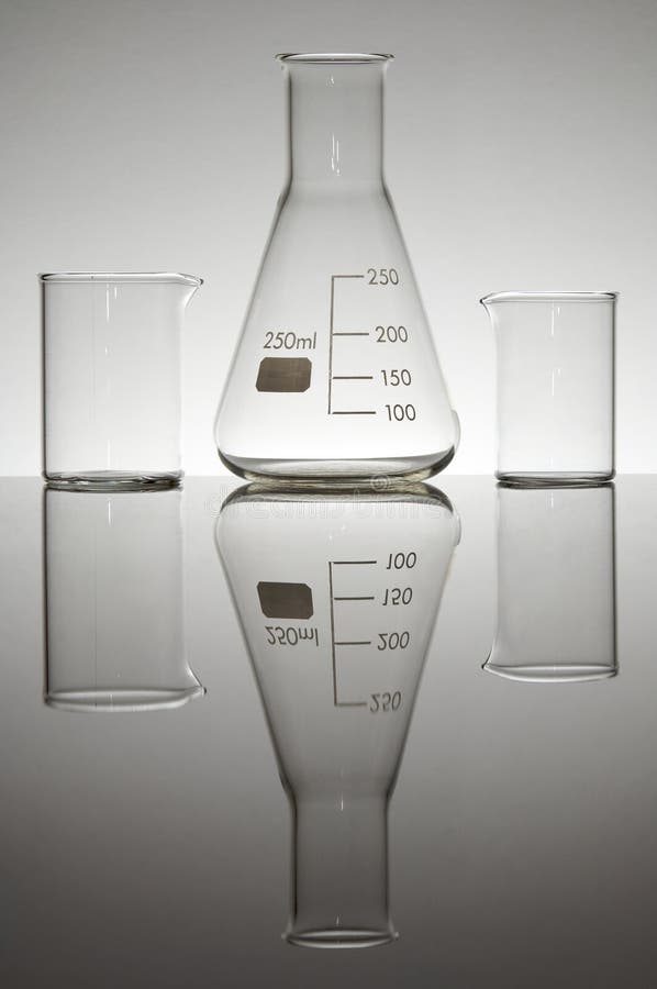 Glass laboratorium arkivfoto. Bild av achy - 8669926