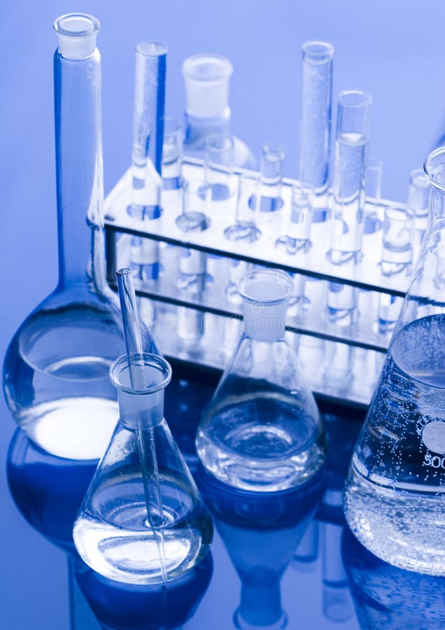 Glass laboratorium arkivfoto. Bild av kemi, laboratorium - 2709002