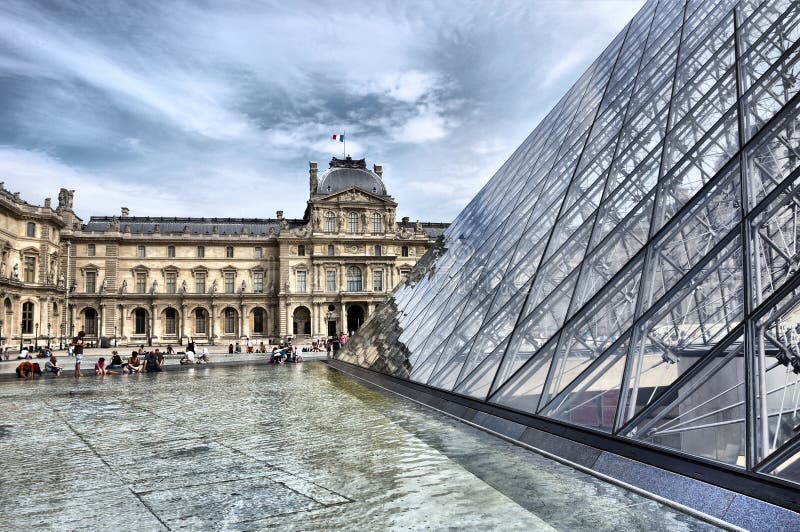 Glass Pyramid Shaped Building, Louvre Editorial Image - Image of france ...
