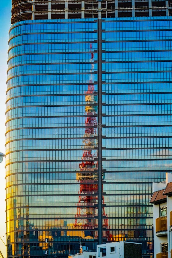 Glass that Reflects Tokyo Tower Editorial Photography - Image of ...