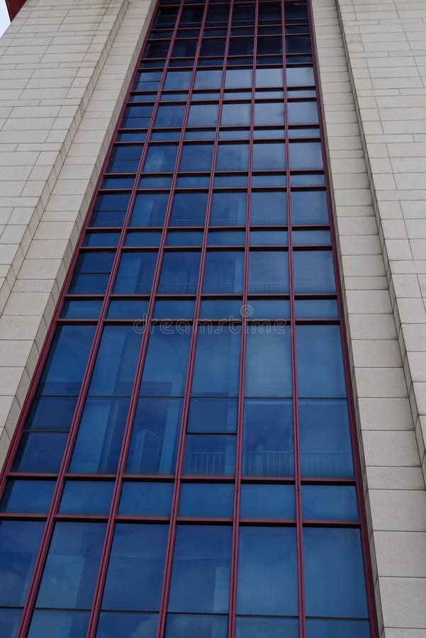 Glass Screen Wall-Modern Architectural Structure Stock Photo - Image of ...