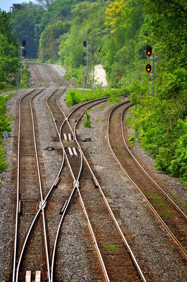 401,725 Gleis Fotos - Kostenlose und Royalty-Free Stock-Fotos von ...