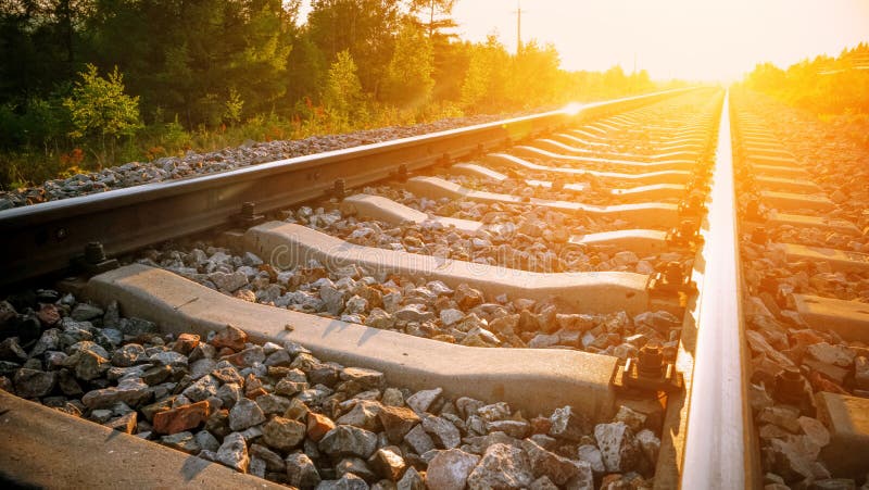 Gleis stockbild. Bild von reise, gleis, eisenbahn, stahl - 6761763