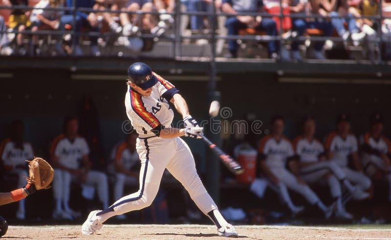 Glenn Davis editorial photography. Image of slide, davis - 172535537