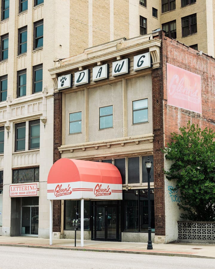 Glenns Sporting Goods, in Downtown Huntington, West Virginia Editorial ...