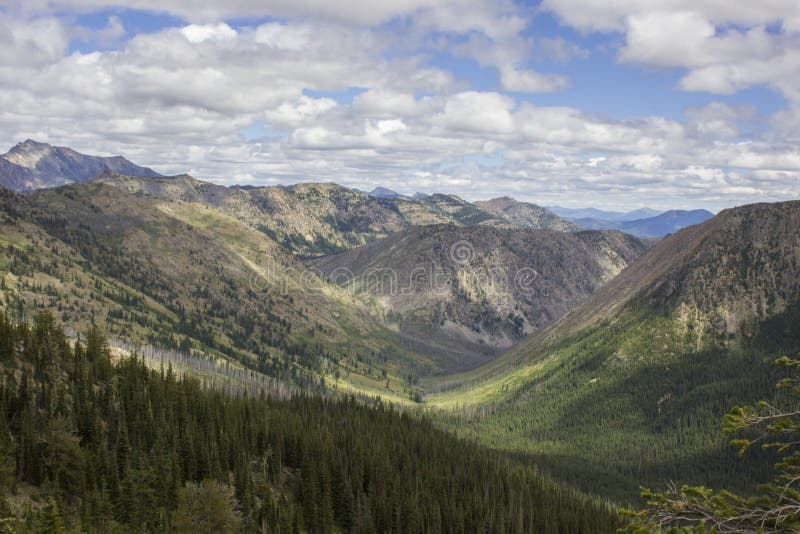 Trogtal stockbild. Bild von klima, geographie, alpe - 110592995