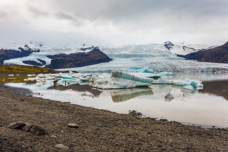 Rivier Binnen De Matanuska-Gletsjer, Alaska Stock Afbeelding - Image of ...