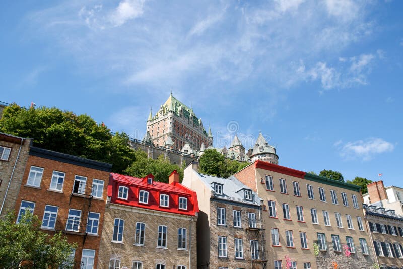 Glimp Van De Stad Van Quebec Stock Foto - Image of canada, wolk: 6543008