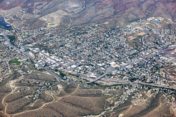 Globe, Arizona stock photo. Image of aerial, globe, rooftops - 32667090