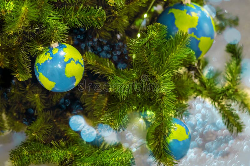Globe Globes on Christmas Tree. Planet Earth, Travel Around World Stock ...