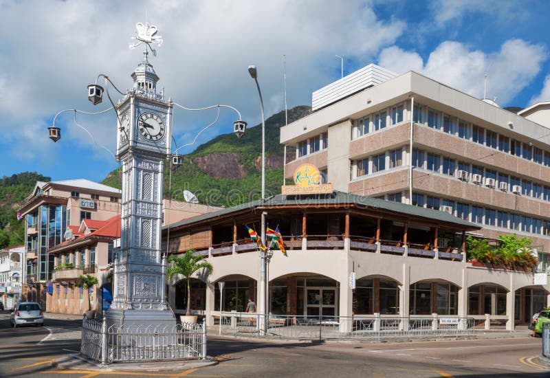 Glockenturm in Victoria, Mahe, Seychellen Stockfoto - Bild von borduhr ...