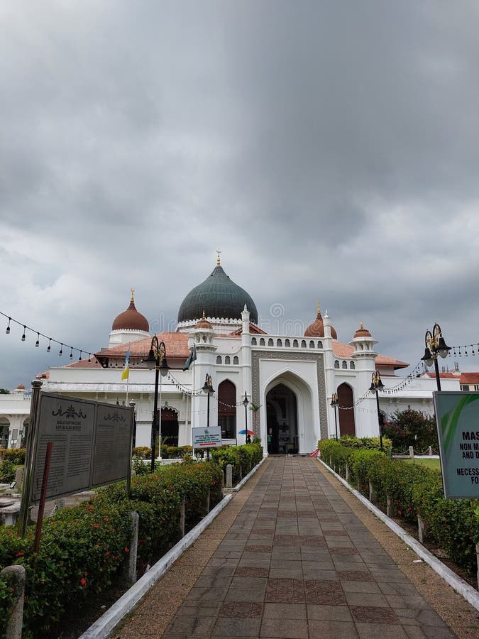 A Beautiful Islamic Mosque Seen Stock Photo - Image of monastery ...