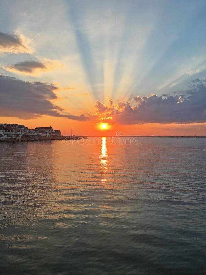 Glorious Sunset on the Bay stock image. Image of water - 80520027