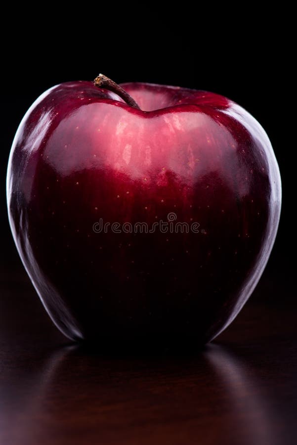 Gloss Red Apple on Dark Background Stock Photo - Image of fresh, sweet ...