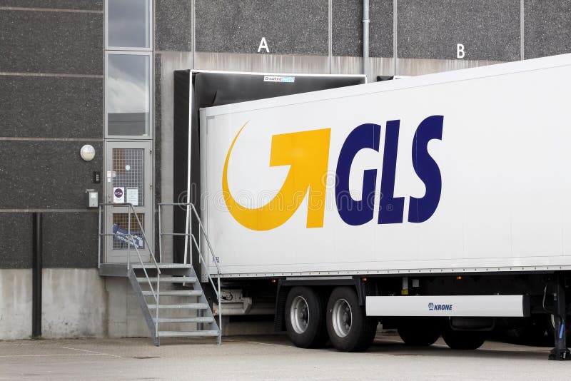 General Logistics Systems GLS Parcel And Letter Automaat Editorial ...