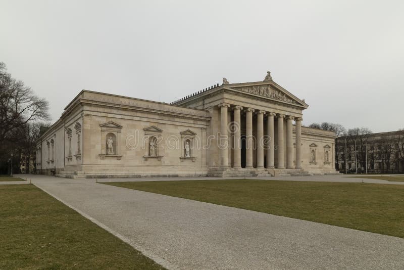 Glyptothek Building at the Kings Square in Munich, Germany Stock Image ...