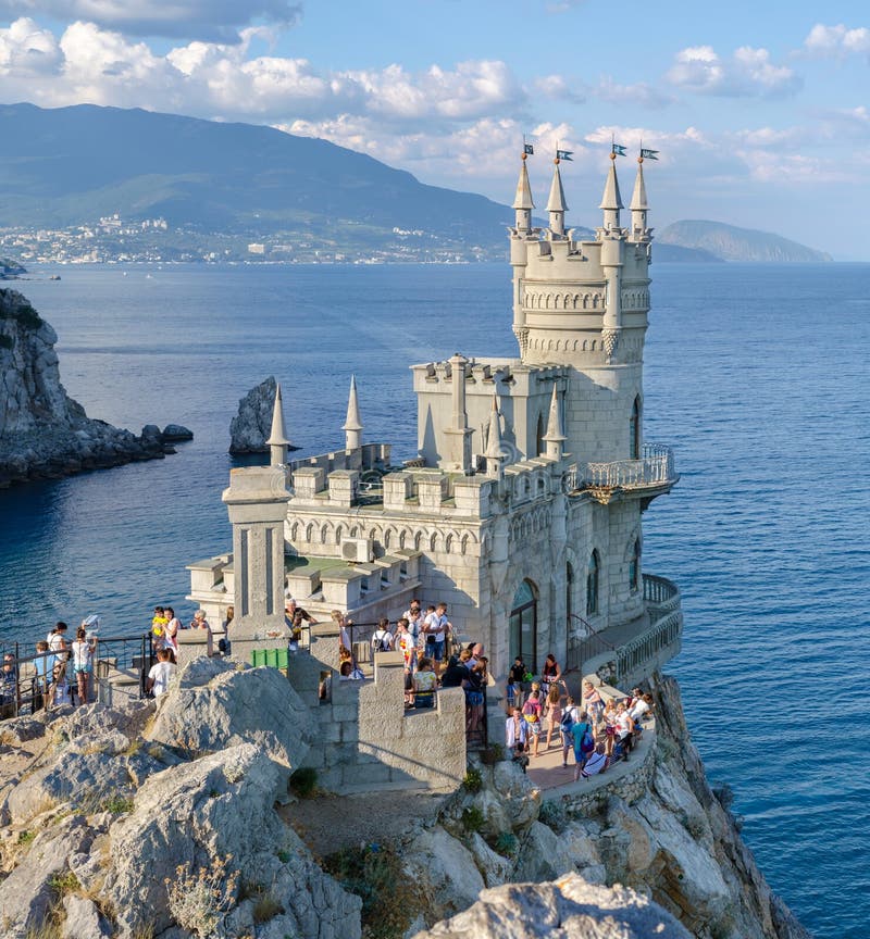 Lastochkino Gnezdo fotografia stock editoriale. Immagine di torretta ...