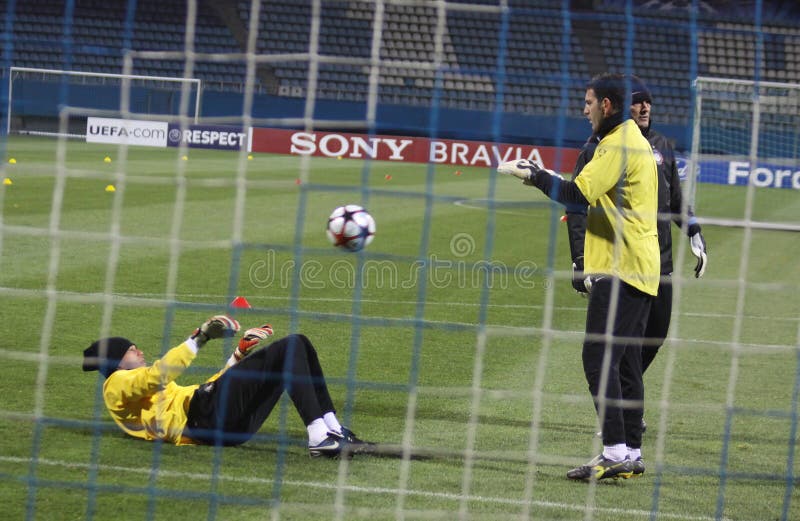 Goalkeepers of Inter Milan editorial photography. Image of player ...